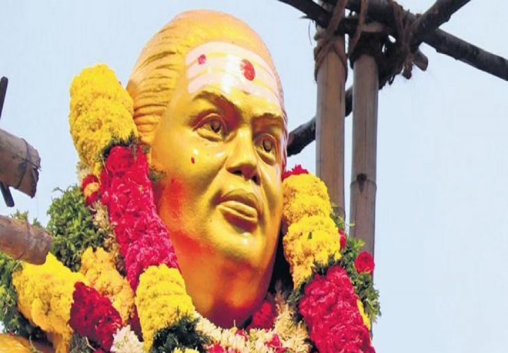 Golden armour of Muthuramalinga Thevar and why AIADMK leaders are ...