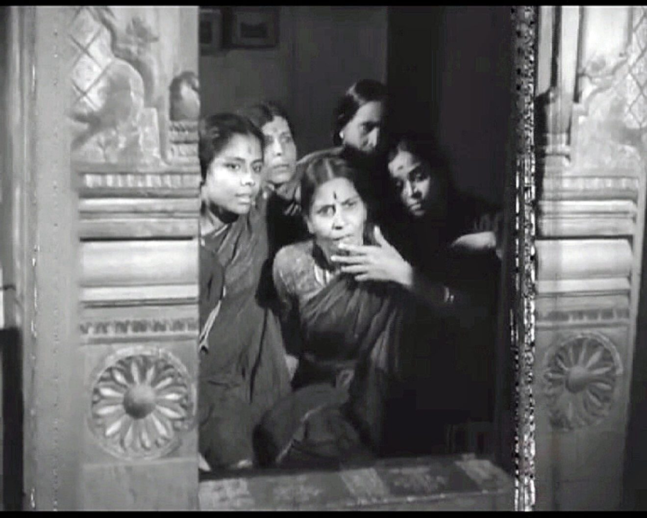 Samskara, a worthy translation of UR Ananthamurthy's words into visuals ...