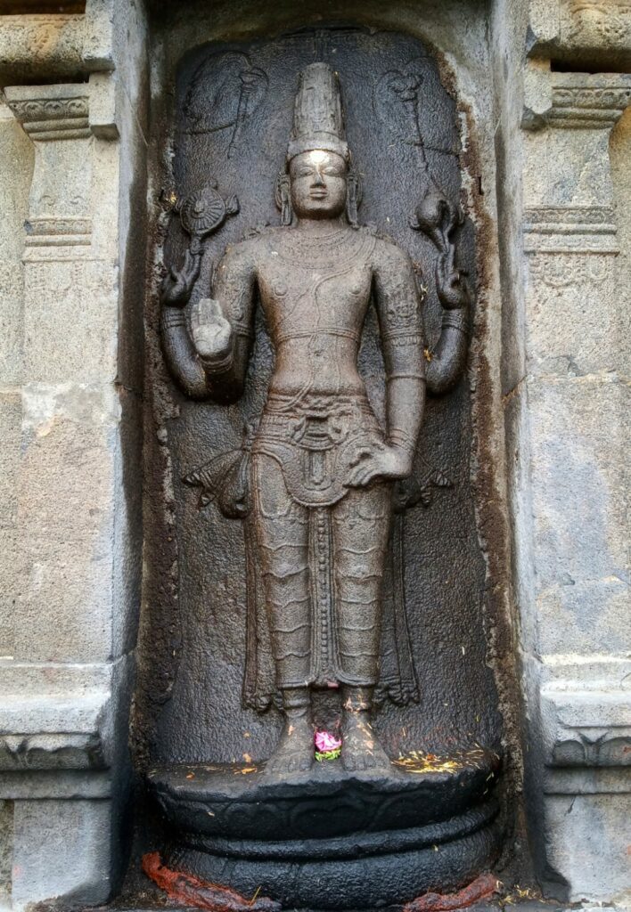 Kulothunga Chola-era temple in Thenneri, Kanchipuram, to which a ...