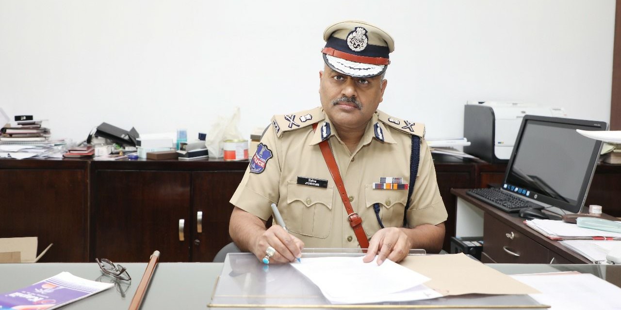 Jitender IPS is frontrunner among 4 contenders for post of Telangana ...